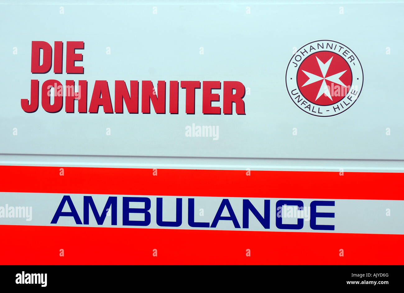 Austrian ambulance immagini e fotografie stock ad alta risoluzione - Alamy