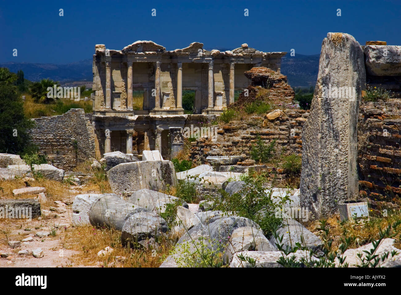 Ephesus roman port city immagini e fotografie stock ad alta risoluzione ...