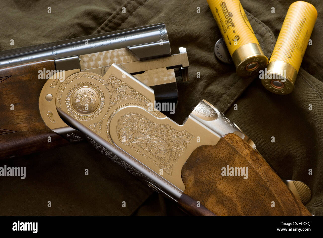 Cartucce per fucili a pompa immagini e fotografie stock ad alta ...