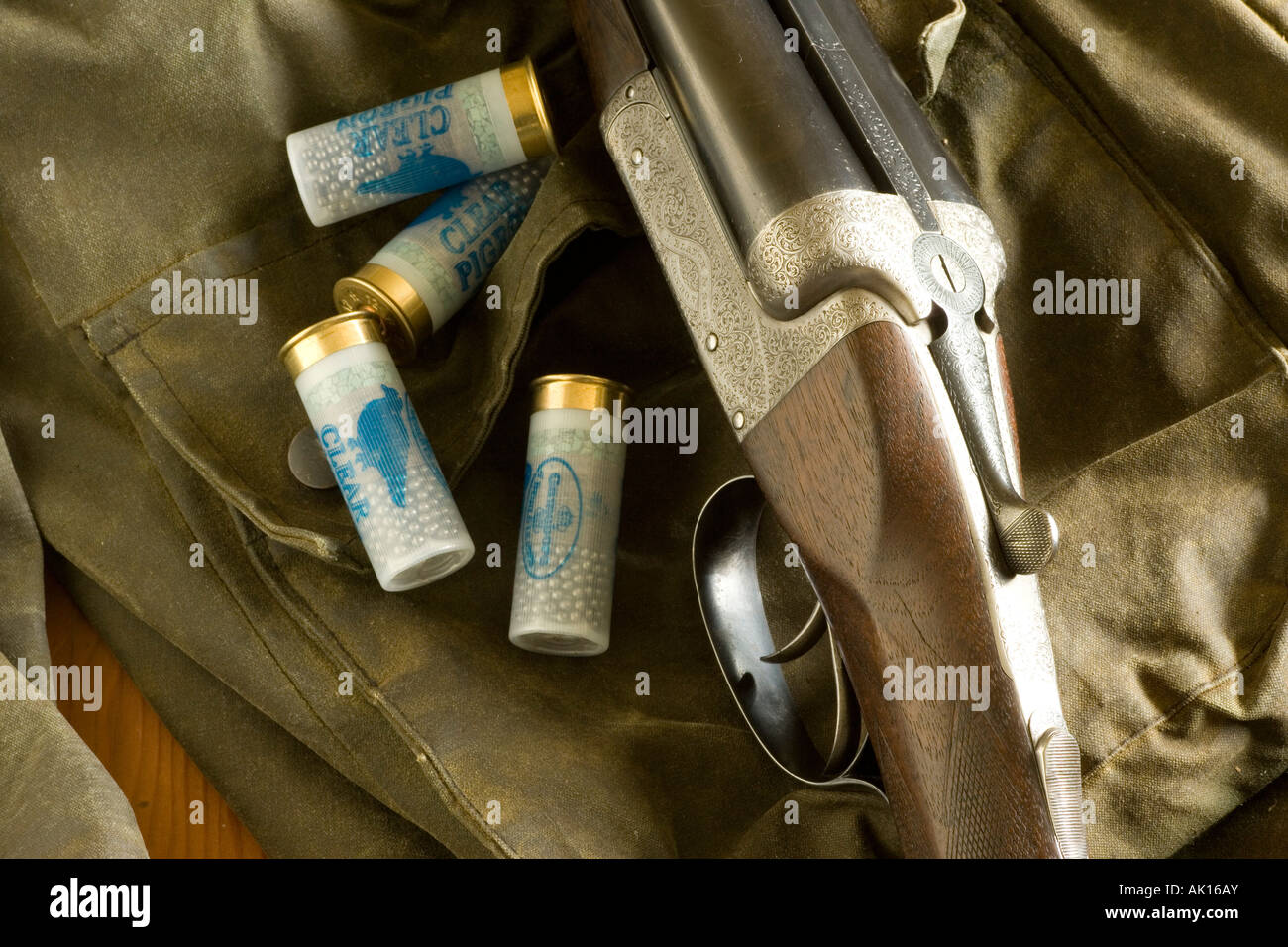 Vecchie cartucce per fucili da caccia immagini e fotografie stock ad ...