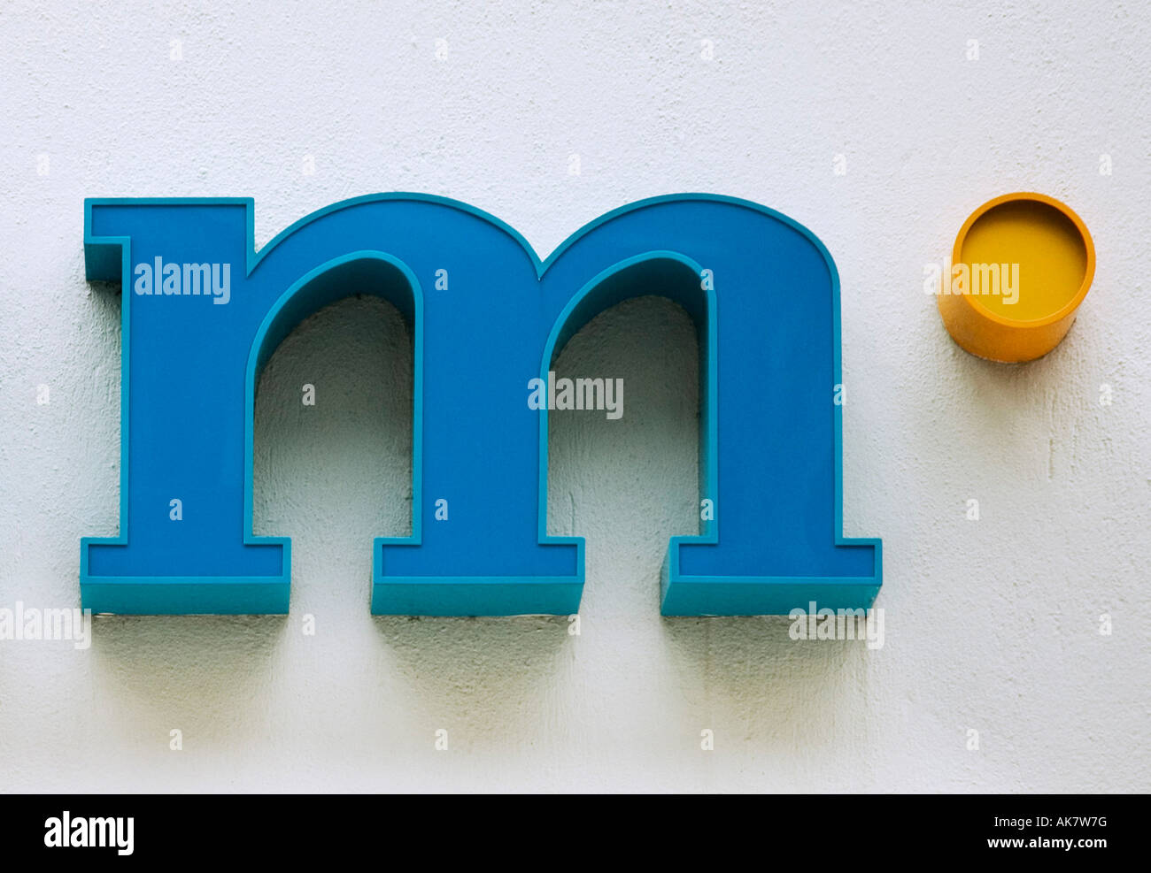 Lettera o m a immagini e fotografie stock ad alta risoluzione - Alamy