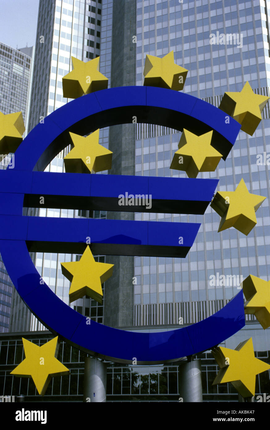 Simbolo dell'euro di francoforte immagini e fotografie stock ad alta ...