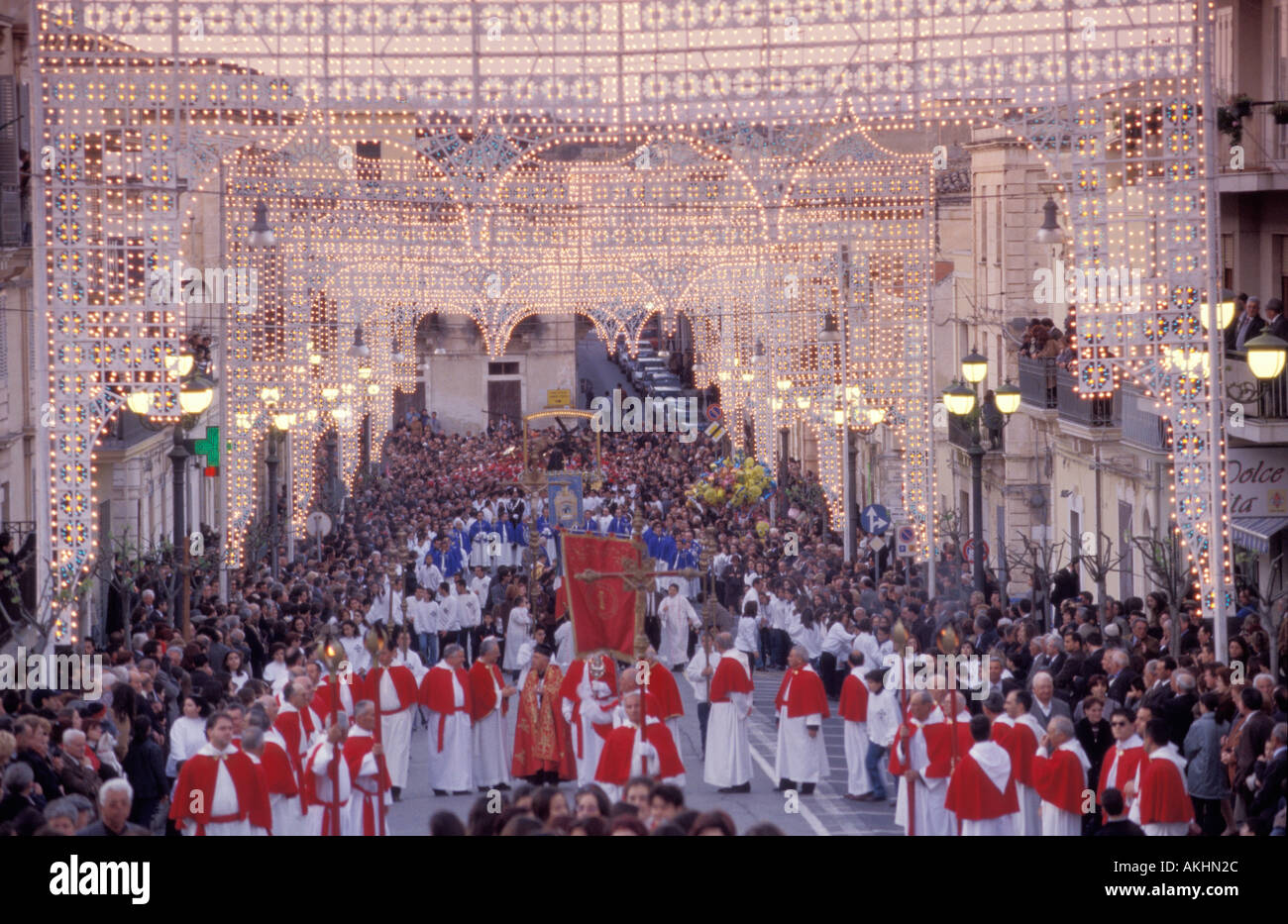 Martire in processione immagini e fotografie stock ad alta risoluzione ...