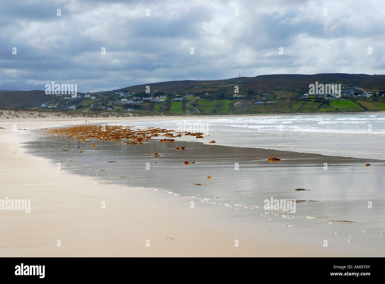 Spiaggia Di Surf Del Donegal Immagini e Fotos Stock - Alamy