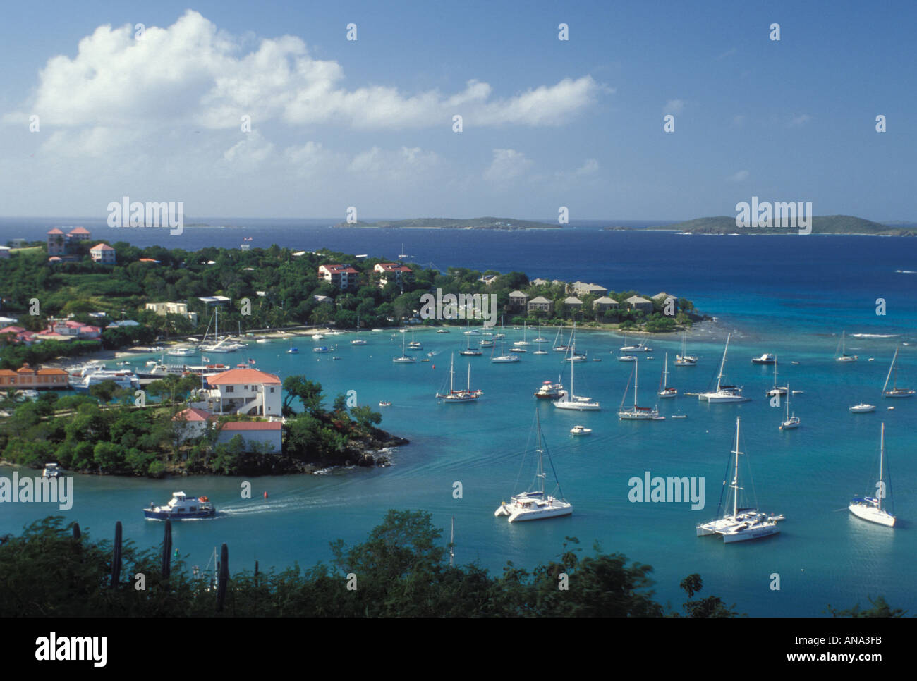 Isole vergini usvi mar dei caraibi oceano atlantico immagini e ...