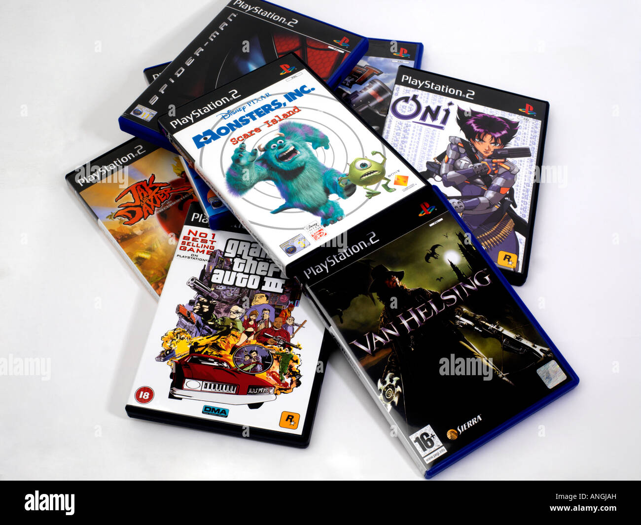Playstation 2 games immagini e fotografie stock ad alta risoluzione - Alamy