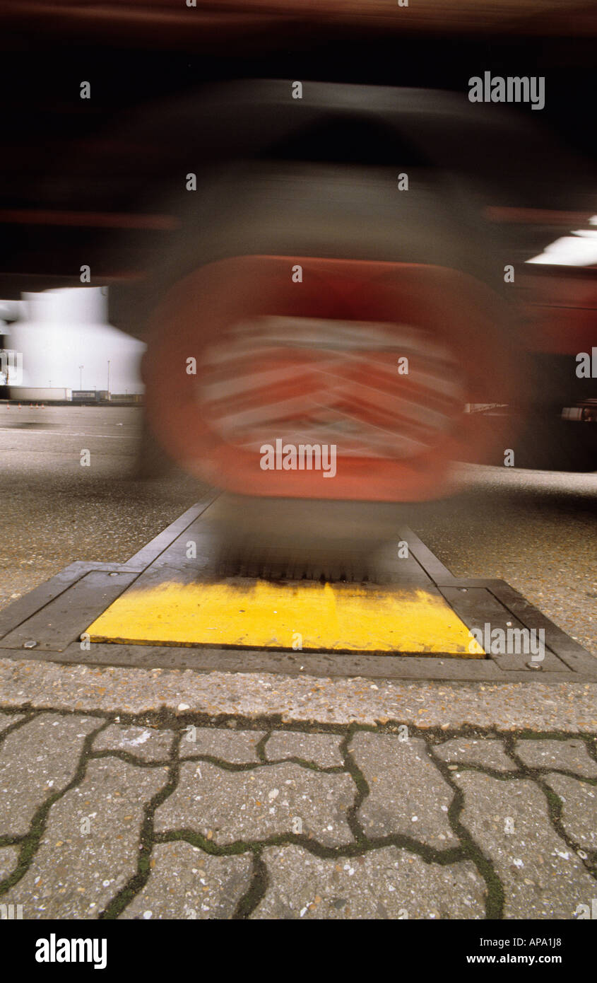 Pesa a ponte dinamica immagini e fotografie stock ad alta risoluzione ...