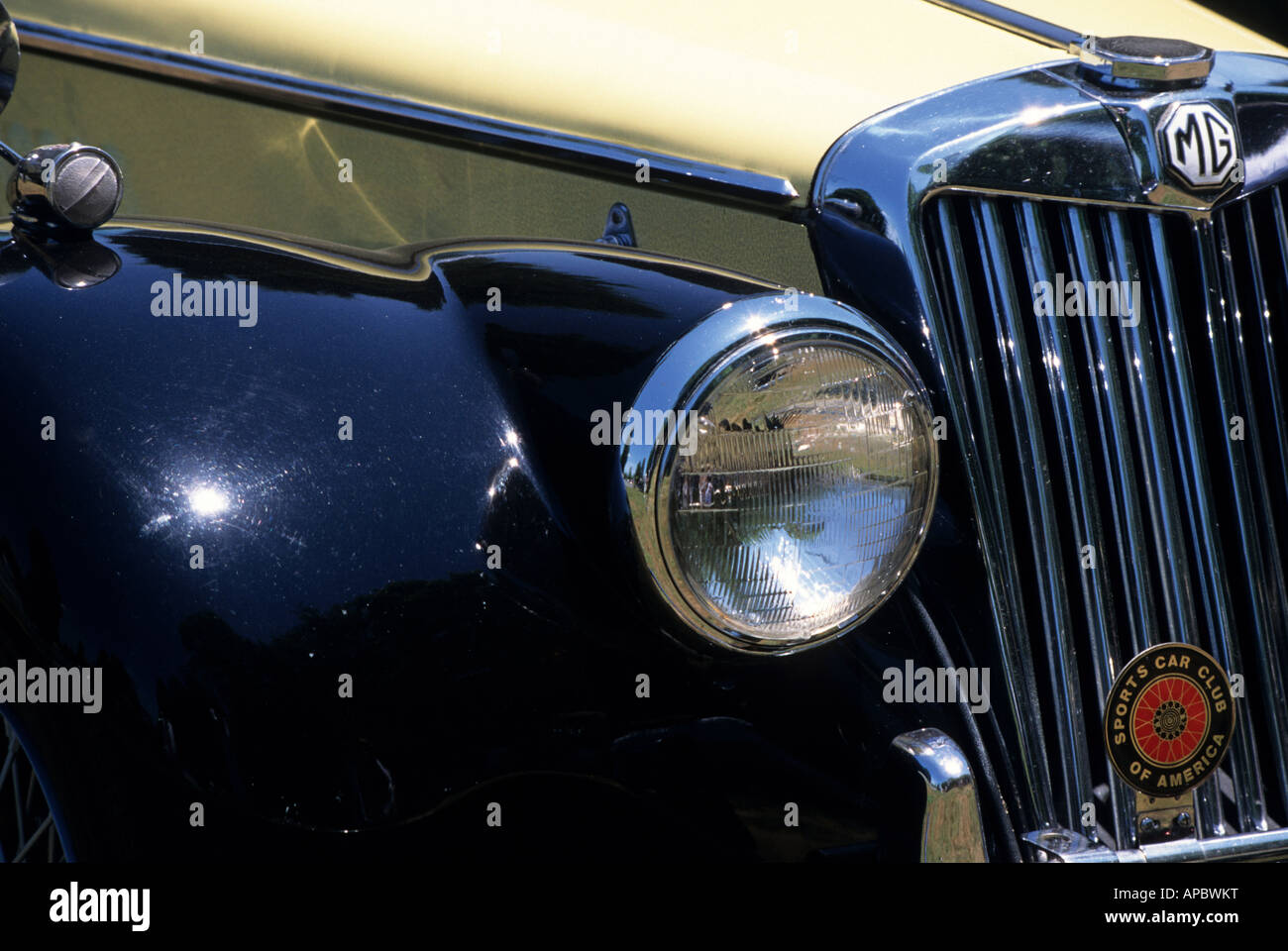 Mg logo sportscar immagini e fotografie stock ad alta risoluzione - Alamy