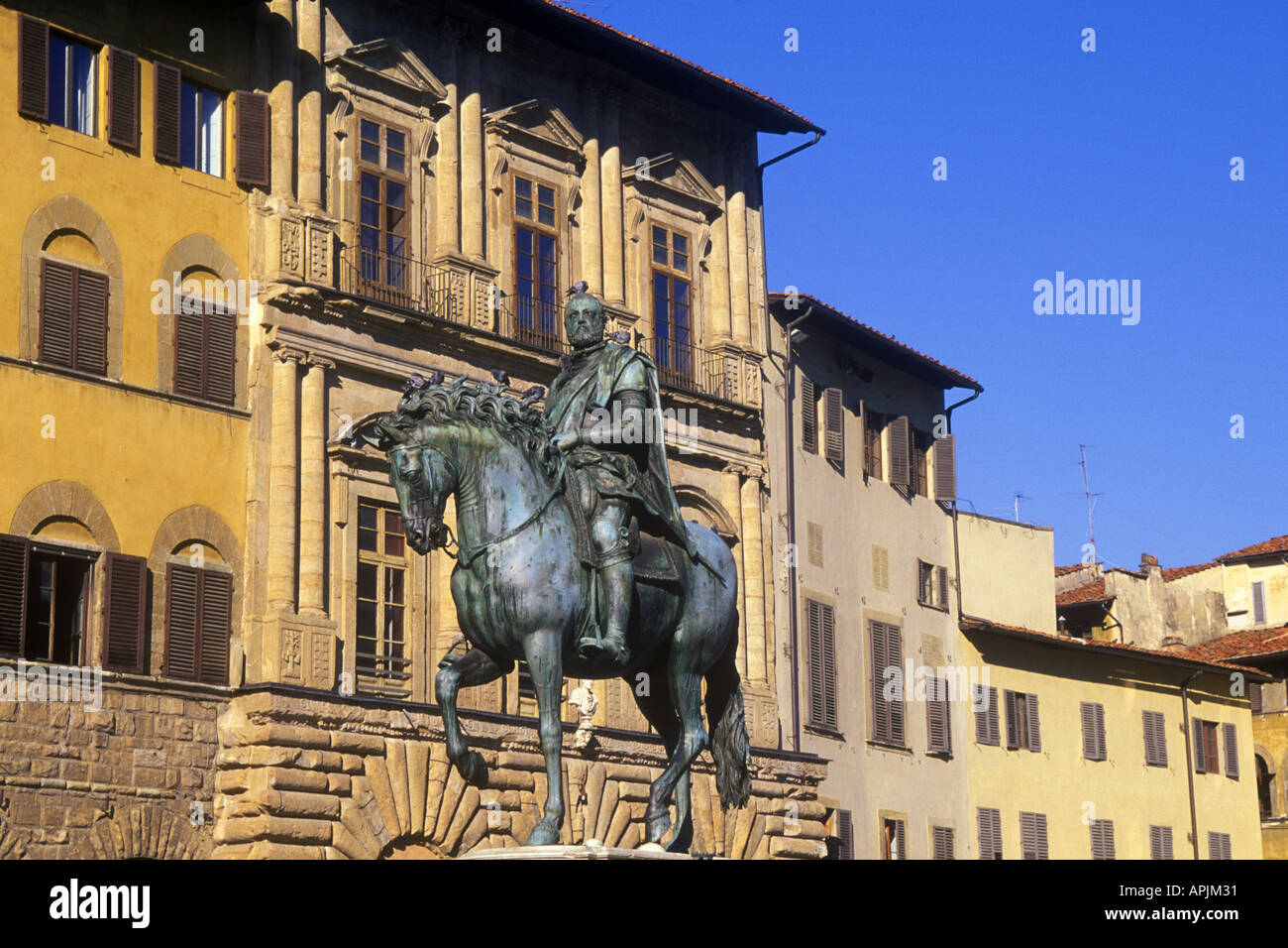 Firenze, Piazza della Signoria, statua di Cosimo di Medici. Italia ...