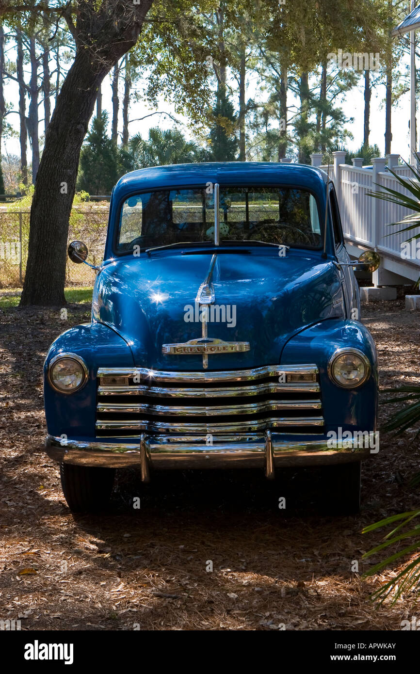 Camioncino scoperto 1954 chevrolet immagini e fotografie stock ad alta ...