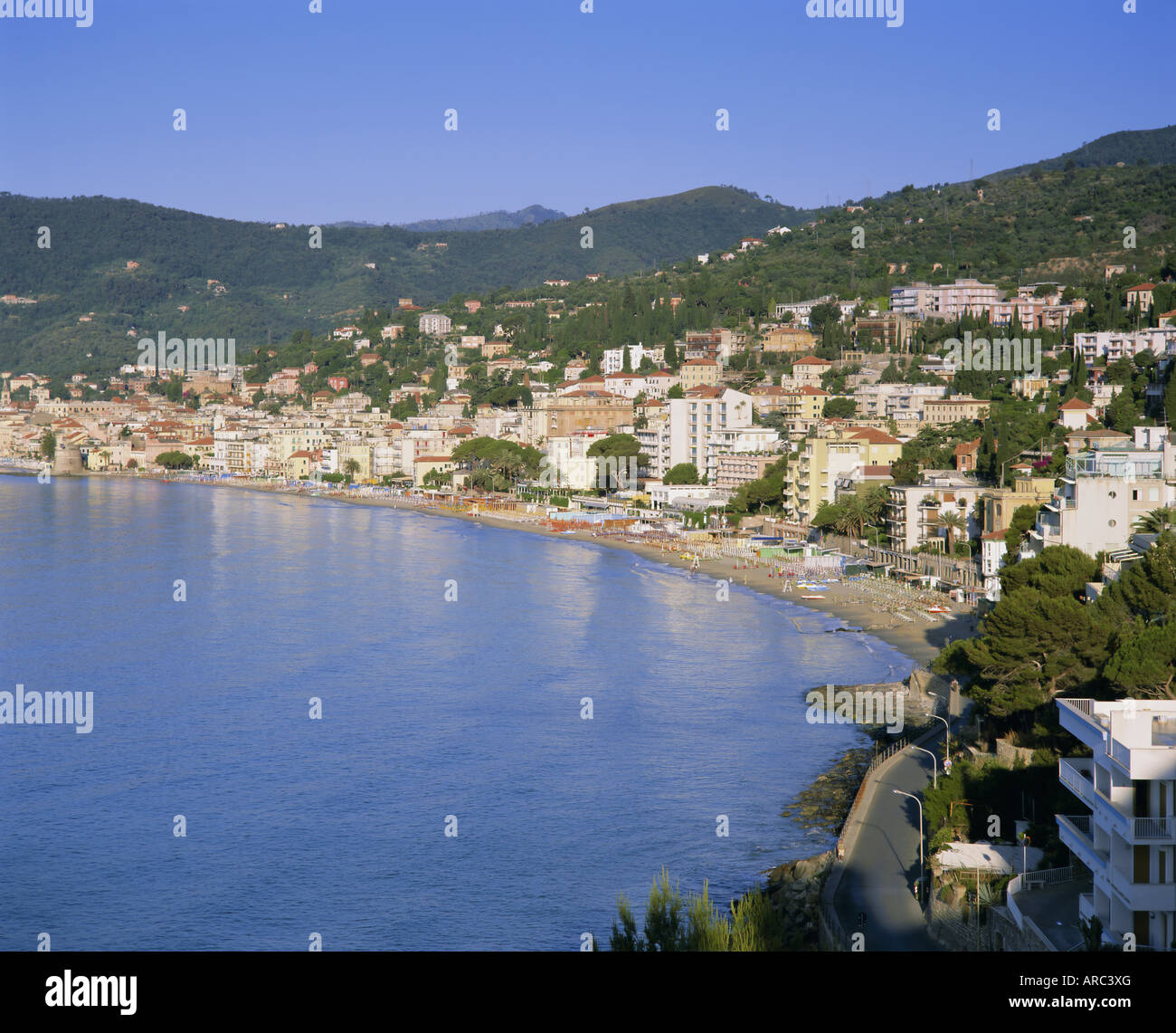 Beach alassio italian riviera immagini e fotografie stock ad alta ...