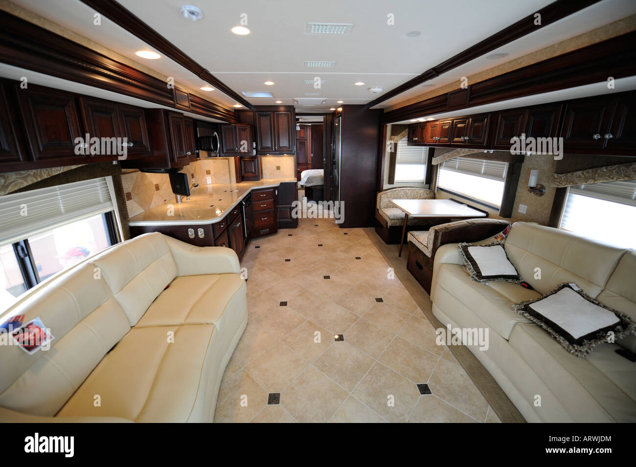 Interno di un camper Autobus Foto stock - Alamy