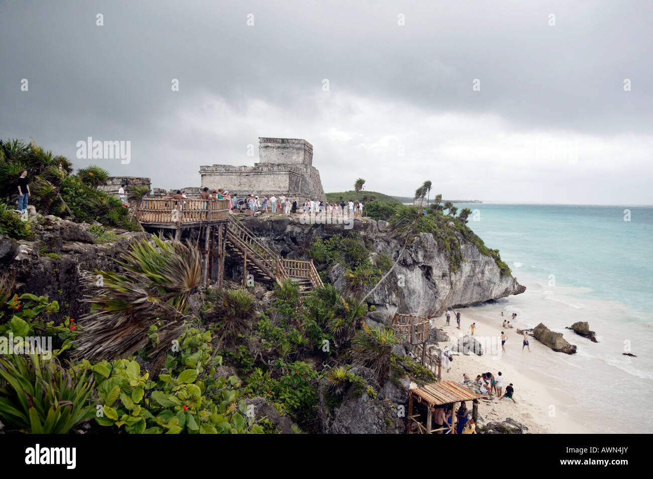 Piramide El Castillo Tulum Immagini e Fotos Stock - Alamy