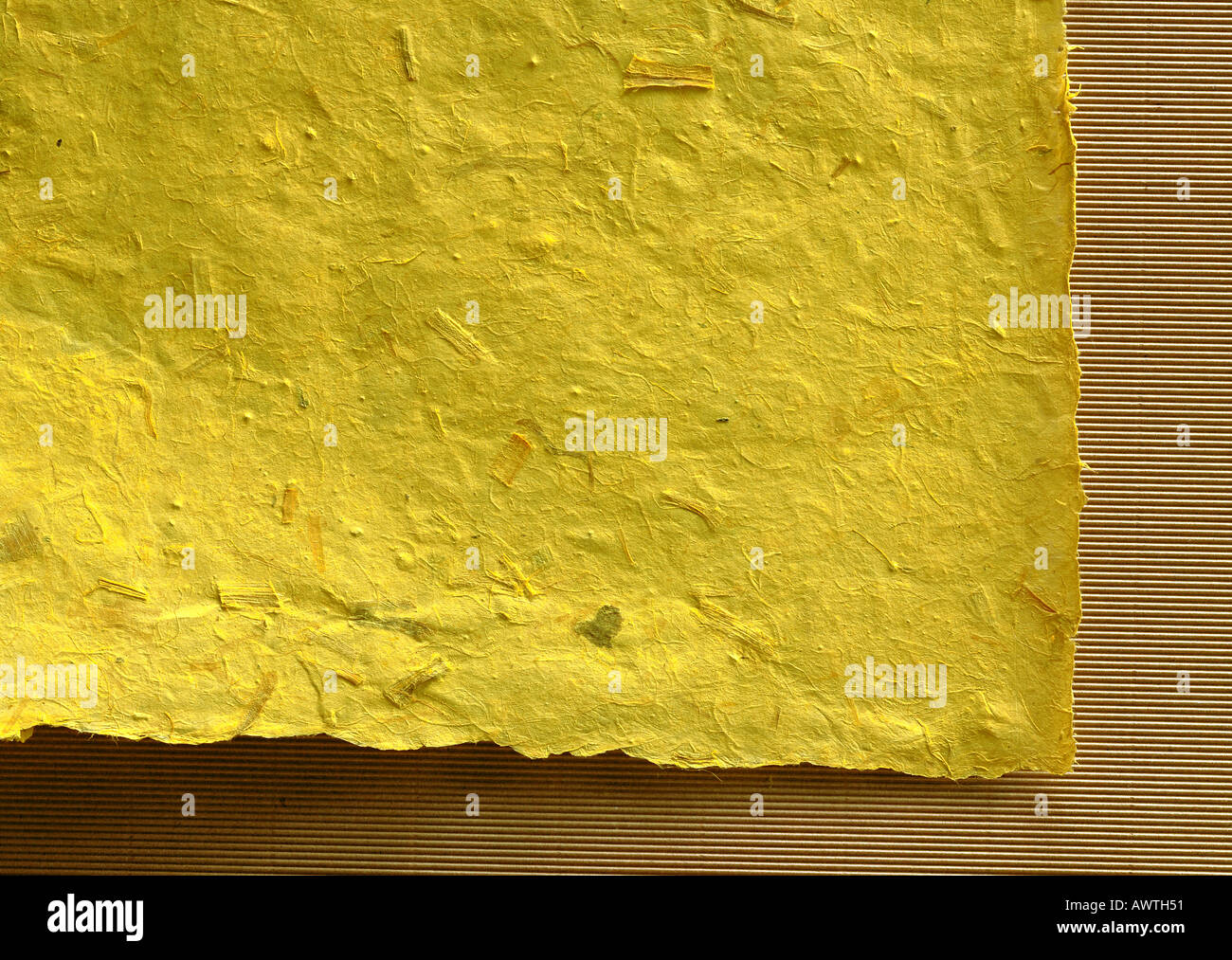 Carta riciclata lavorata a mano immagini e fotografie stock ad alta ...