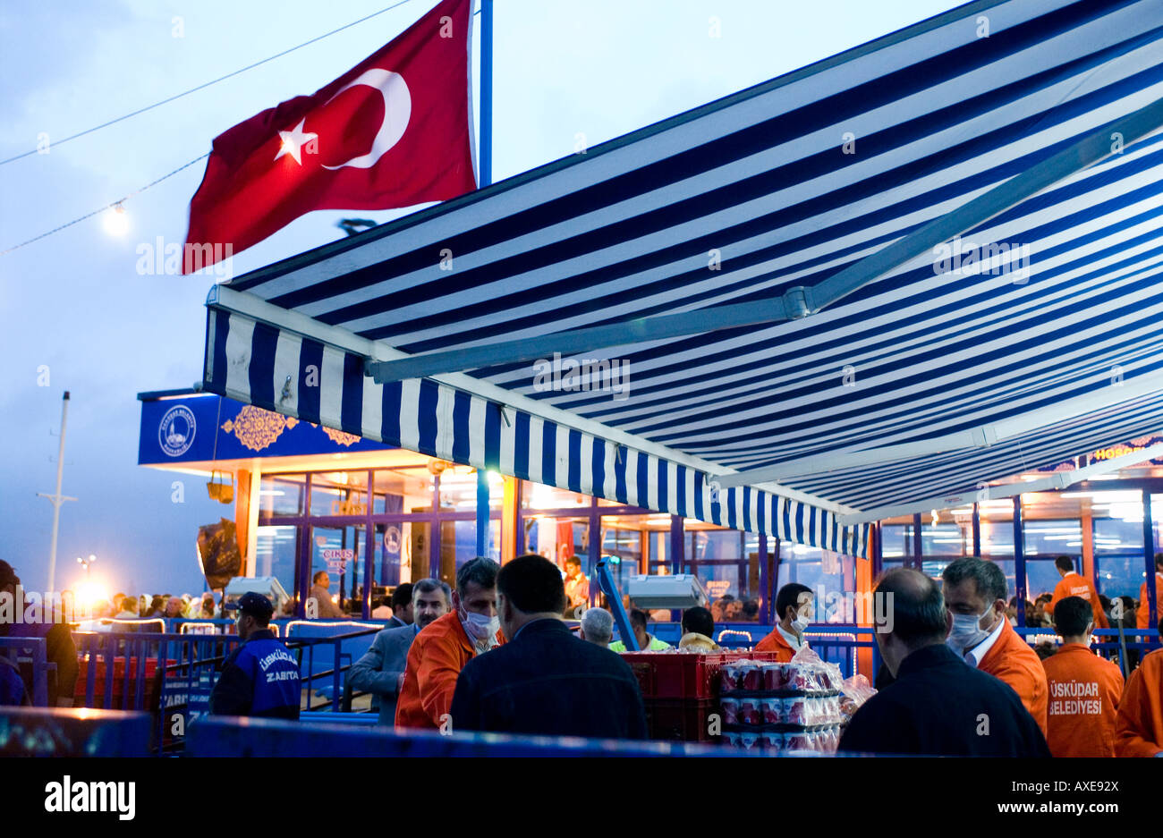 Digiuno al ramadan immagini e fotografie stock ad alta risoluzione - Alamy