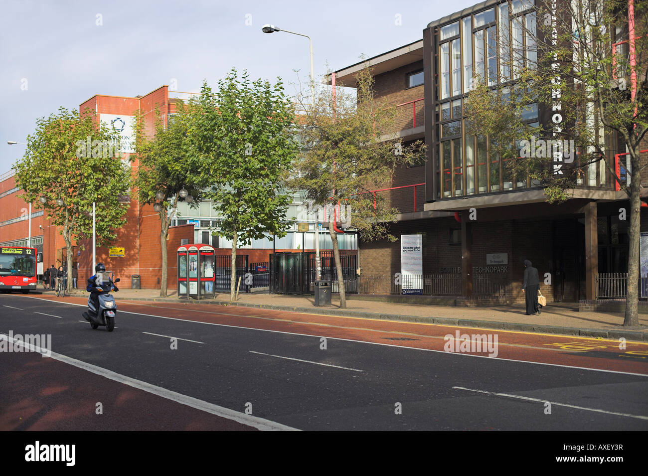 Technopark south bank immagini e fotografie stock ad alta risoluzione ...