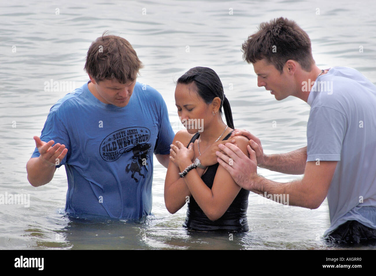 Battesimo di immersione immagini e fotografie stock ad alta risoluzione ...