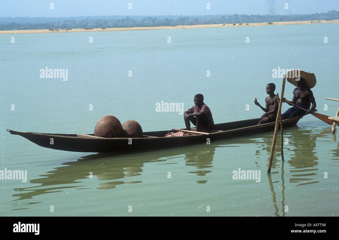Fiume benigno immagini e fotografie stock ad alta risoluzione - Alamy