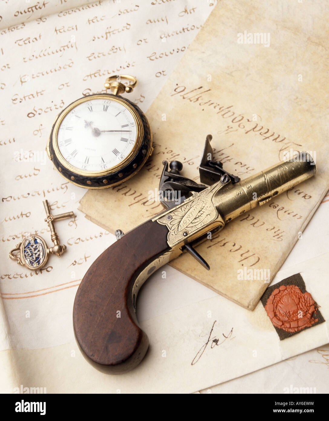 Carte pergamene immagini e fotografie stock ad alta risoluzione - Alamy