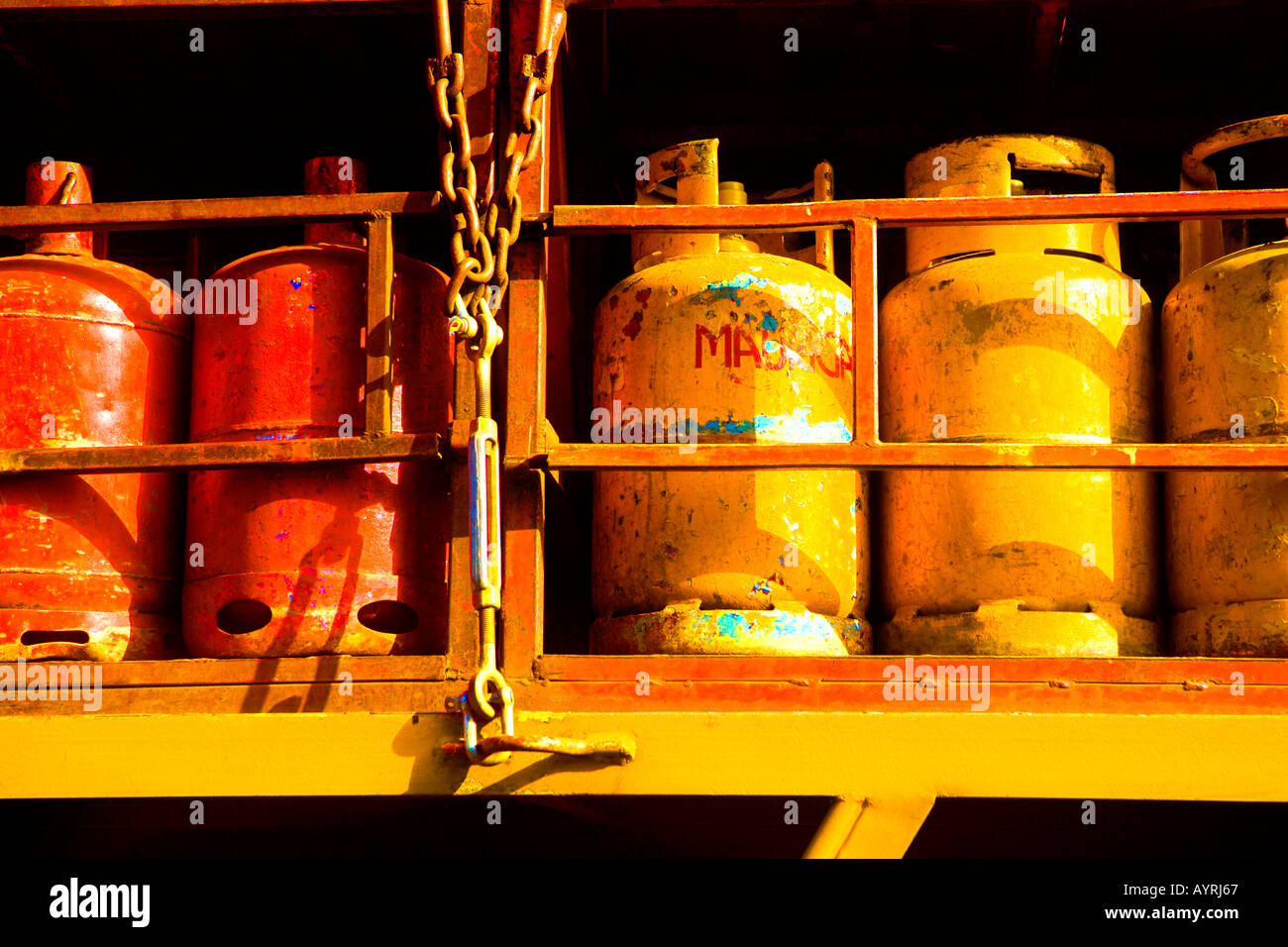 Bombole di gas immagini e fotografie stock ad alta risoluzione - Alamy