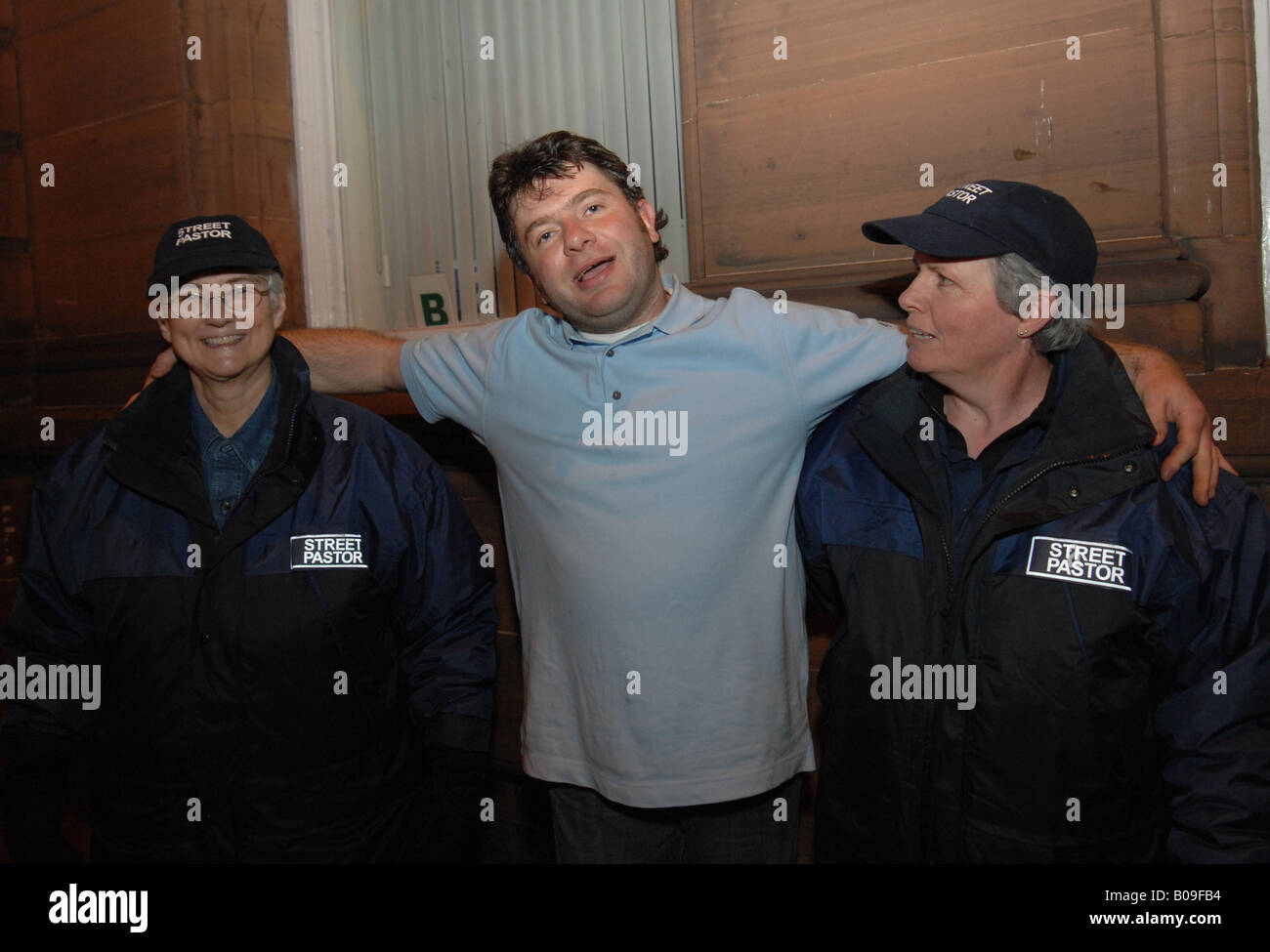 Ballare ubriaco immagini e fotografie stock ad alta risoluzione - Alamy