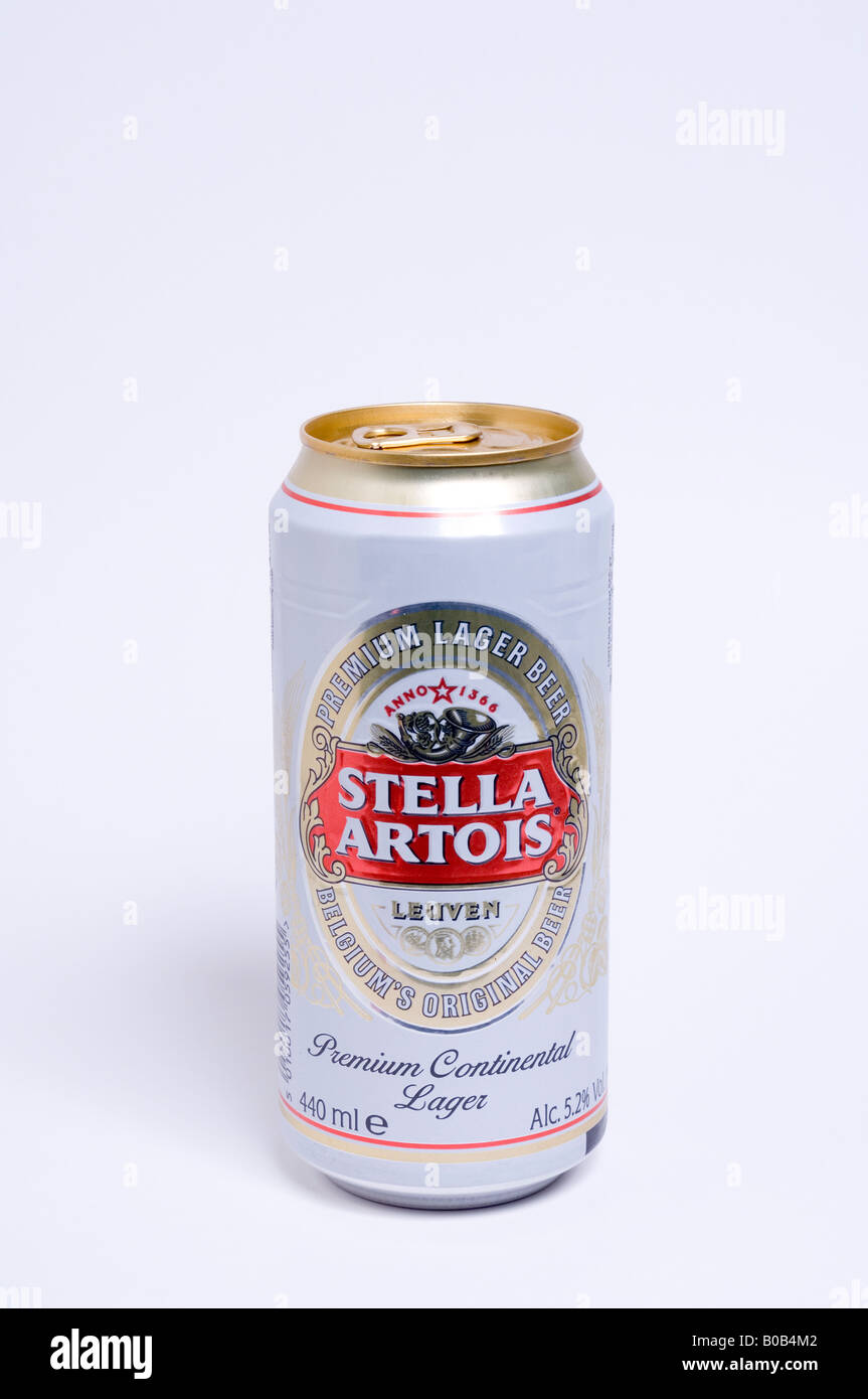 Lattina di birra stella artois immagini e fotografie stock ad alta ...