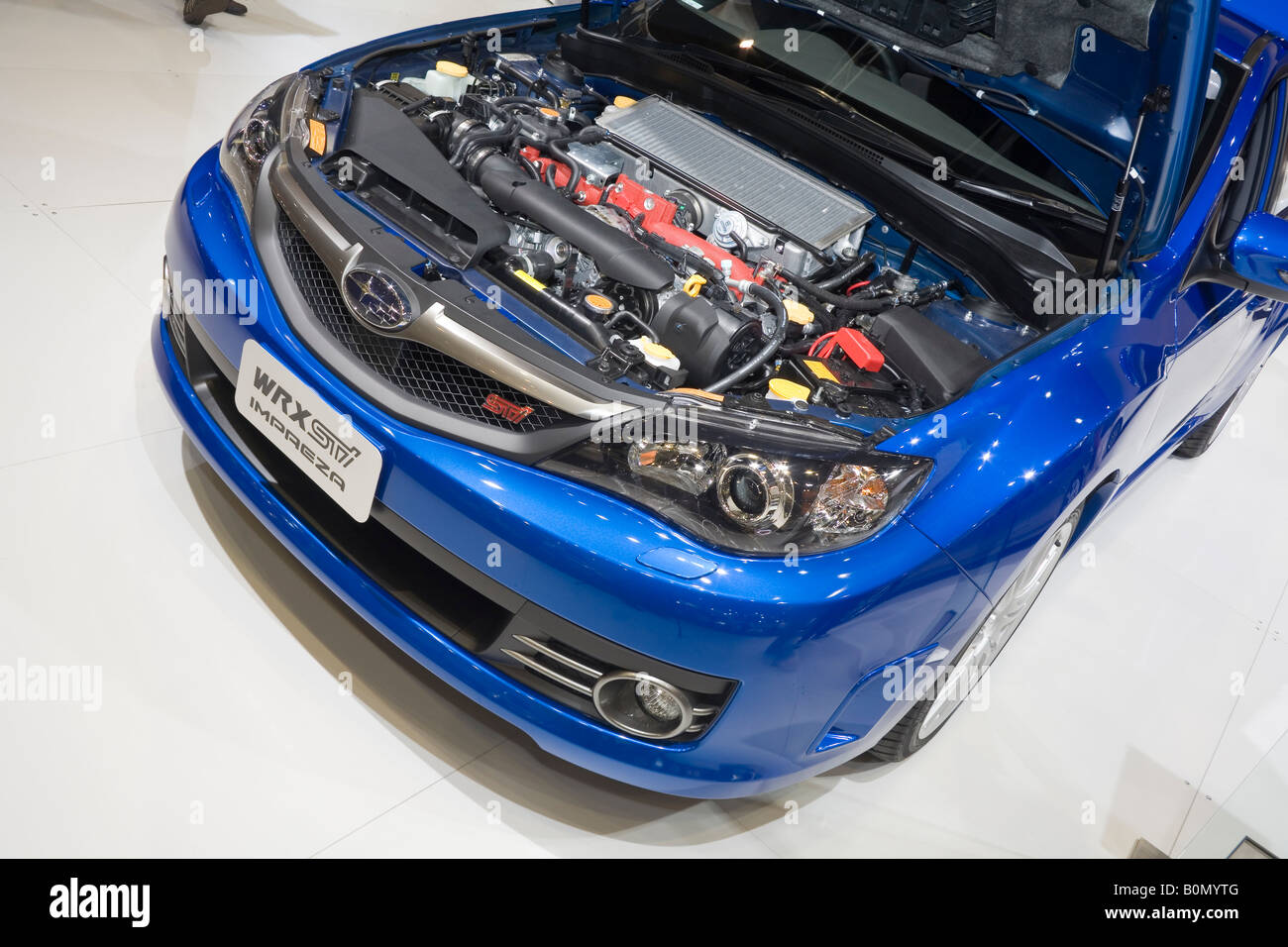 Vano motore di un modello 2008 Subaru WRX STi Foto stock Alamy