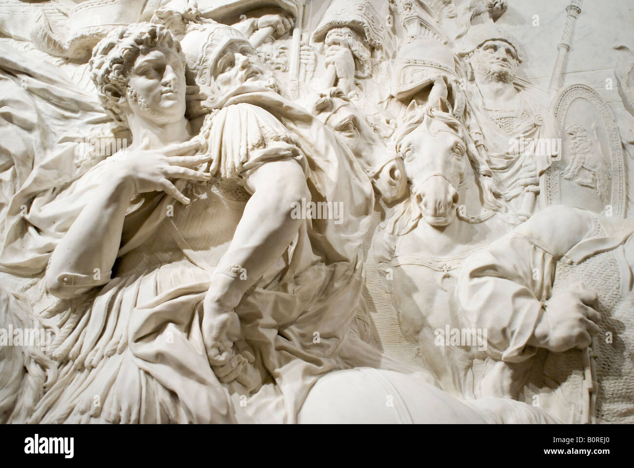 Rilievo in marmo scultura Alexandre et Diogene da Pierre Puget nel ...