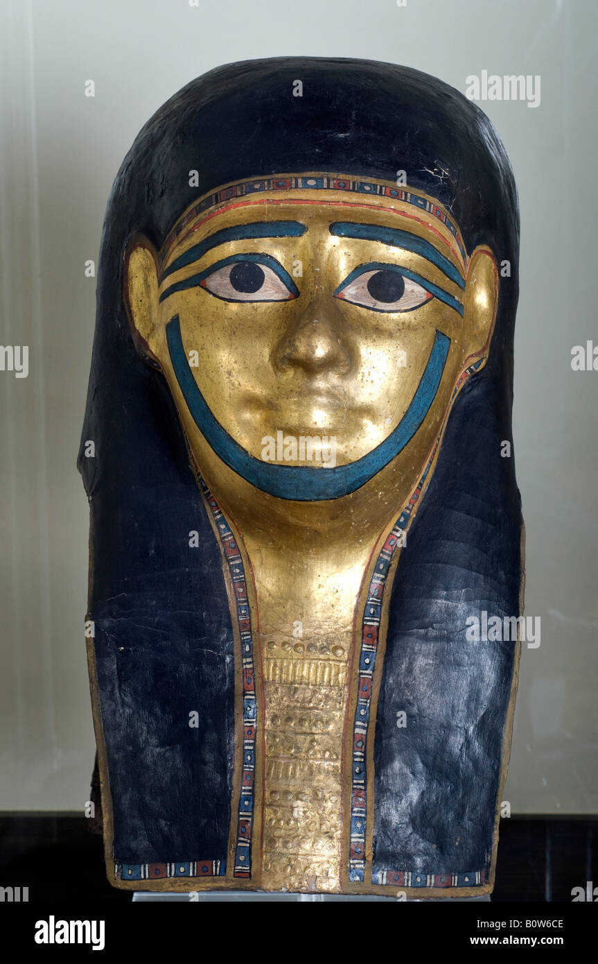 Maschera funeraria egizia romana immagini e fotografie stock ad alta ...