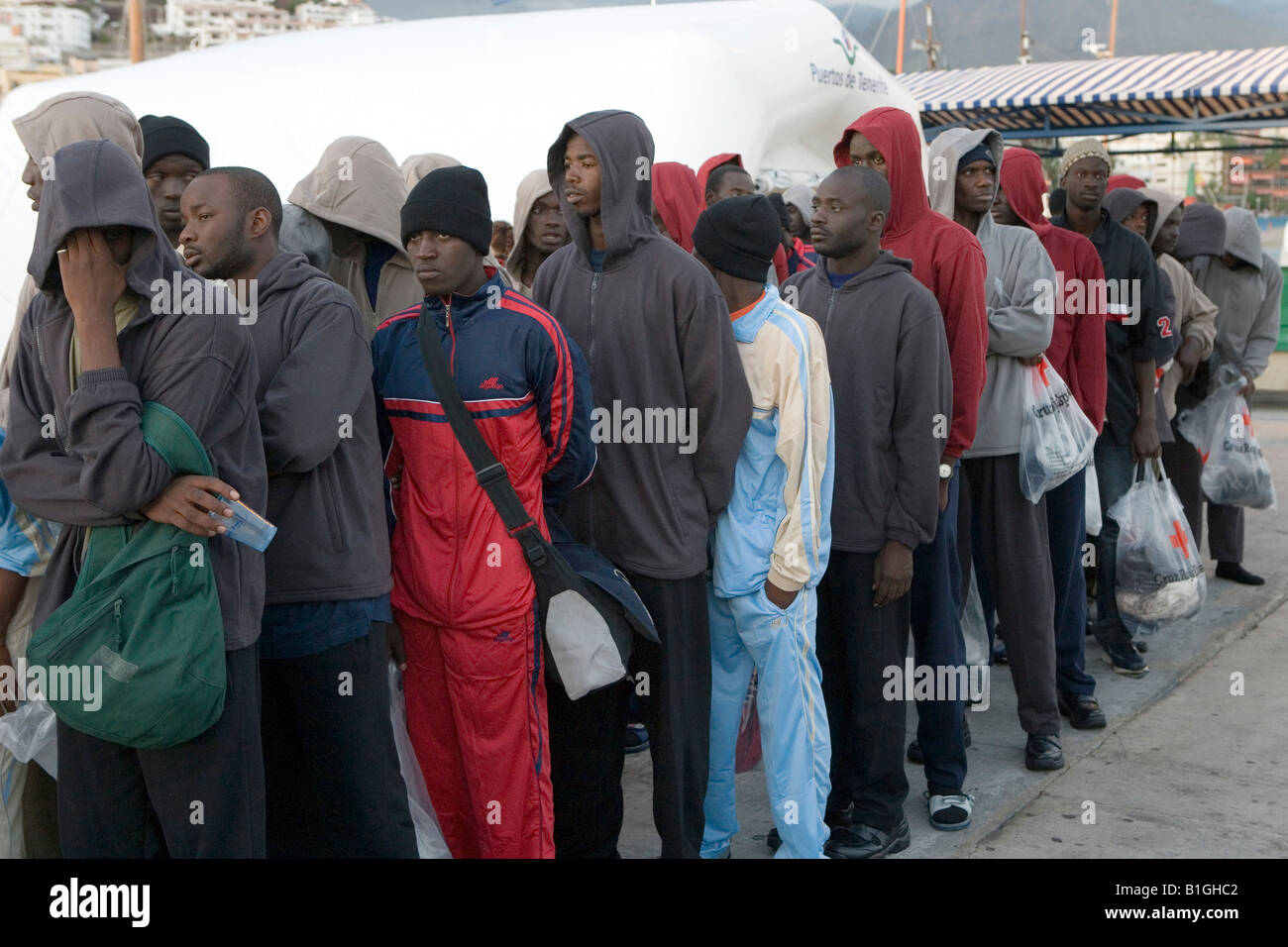 Africani immigrati immagini e fotografie stock ad alta risoluzione - Alamy