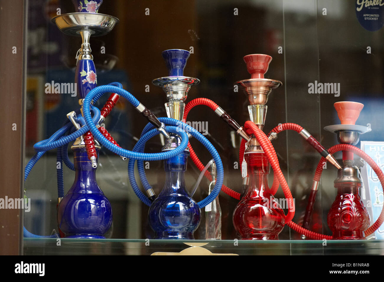 Hashish pipe immagini e fotografie stock ad alta risoluzione - Alamy