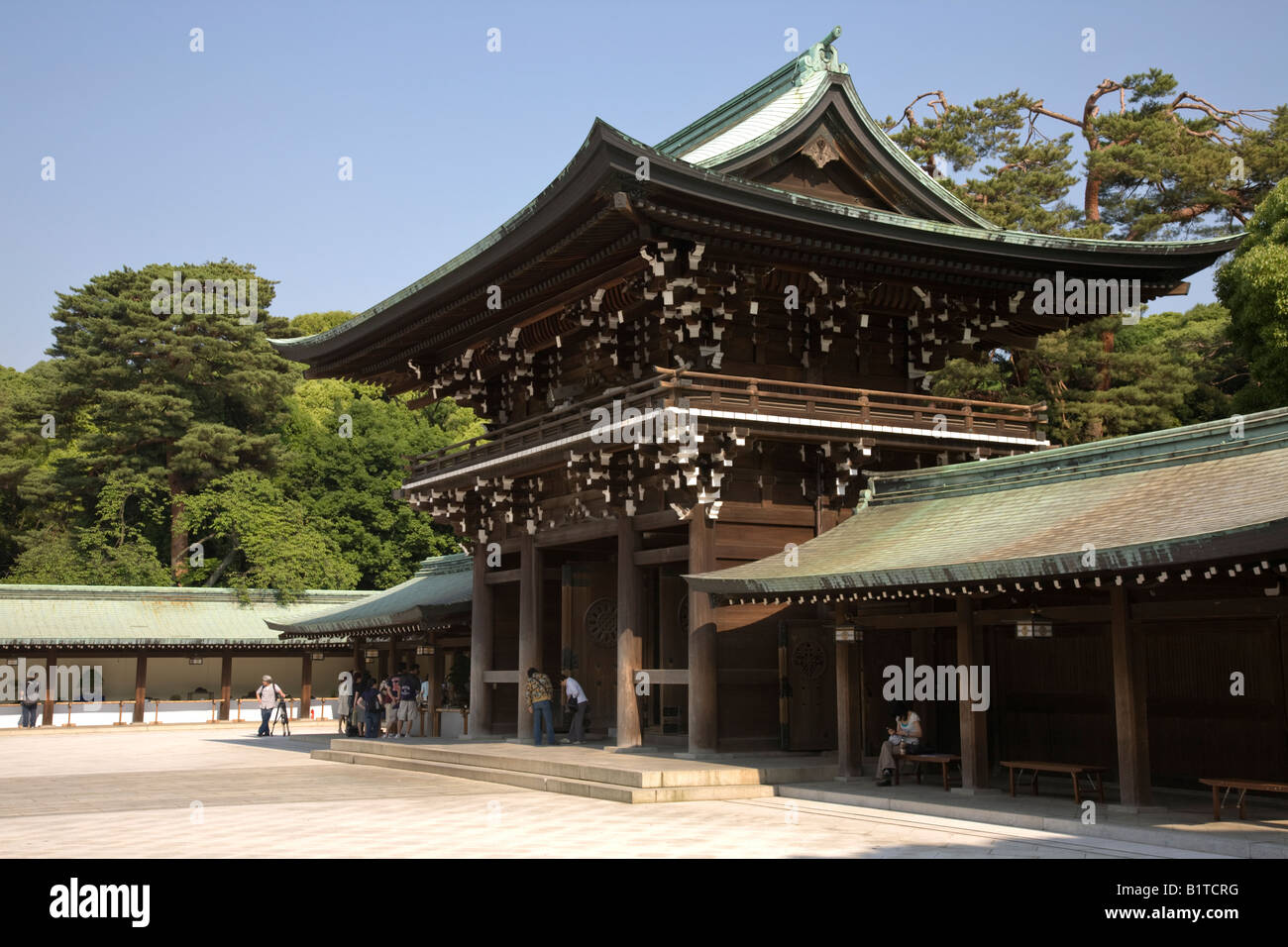 Santuario del santuario meiji jingu immagini e fotografie stock ad alta ...