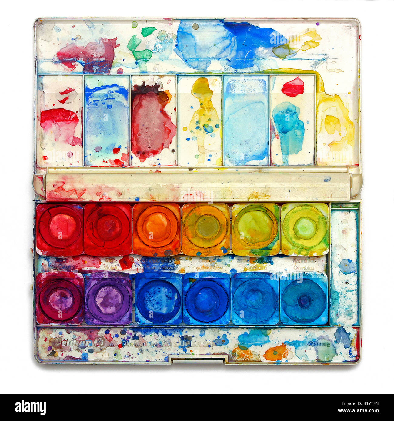 Acquerelli usati Immagini senza sfondo e Foto Stock ritagliate - Alamy