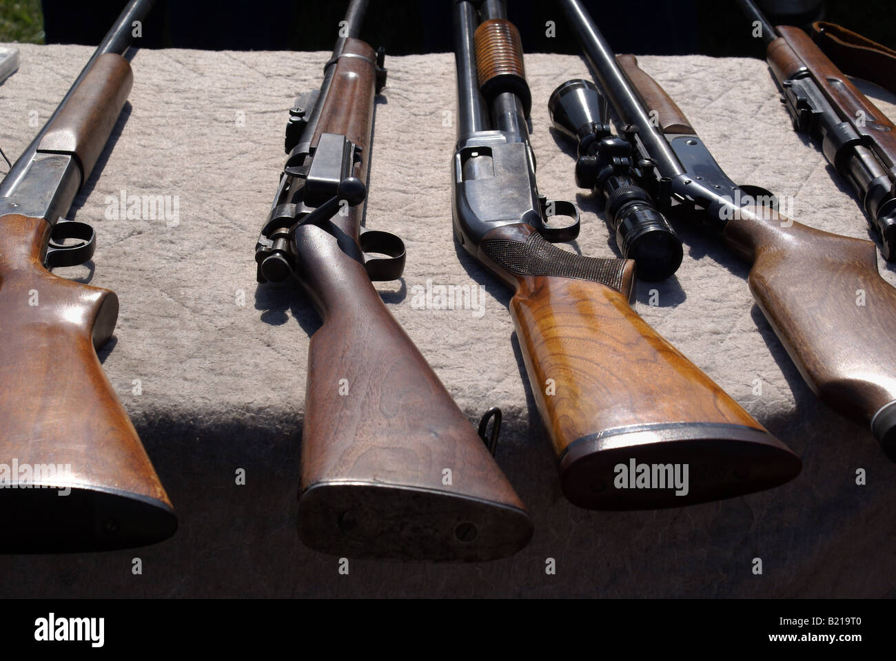 Scelte pericolose immagini e fotografie stock ad alta risoluzione - Alamy