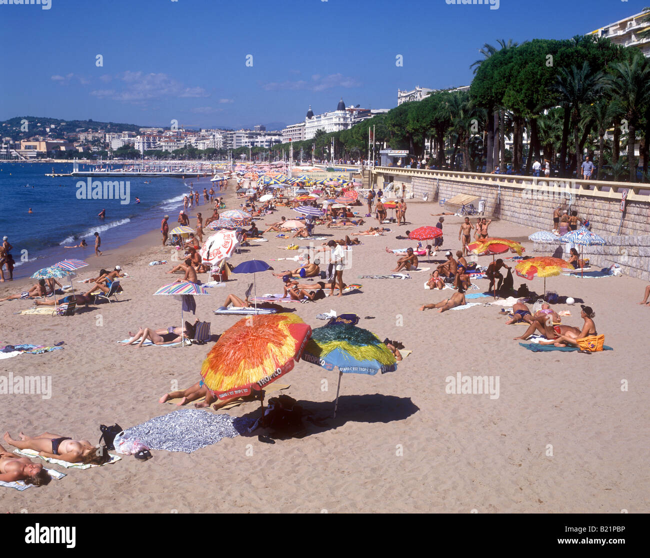 La spiaggia della croisette immagini e fotografie stock ad alta ...