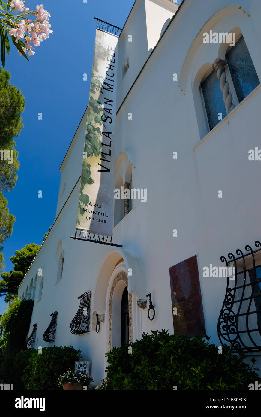 Alex munthe immagini e fotografie stock ad alta risoluzione - Alamy