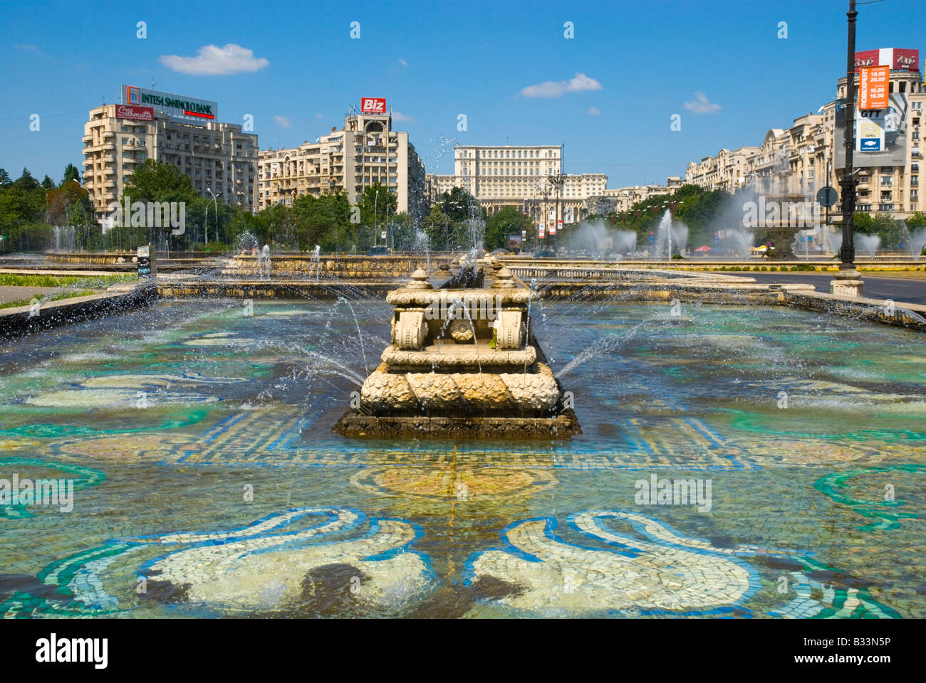Piata Unirii square in Bucharest Romania Europa Foto stock - Alamy