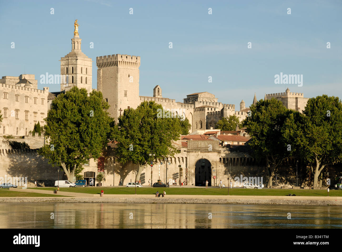 Il palazzo dei papi immagini e fotografie stock ad alta risoluzione - Alamy