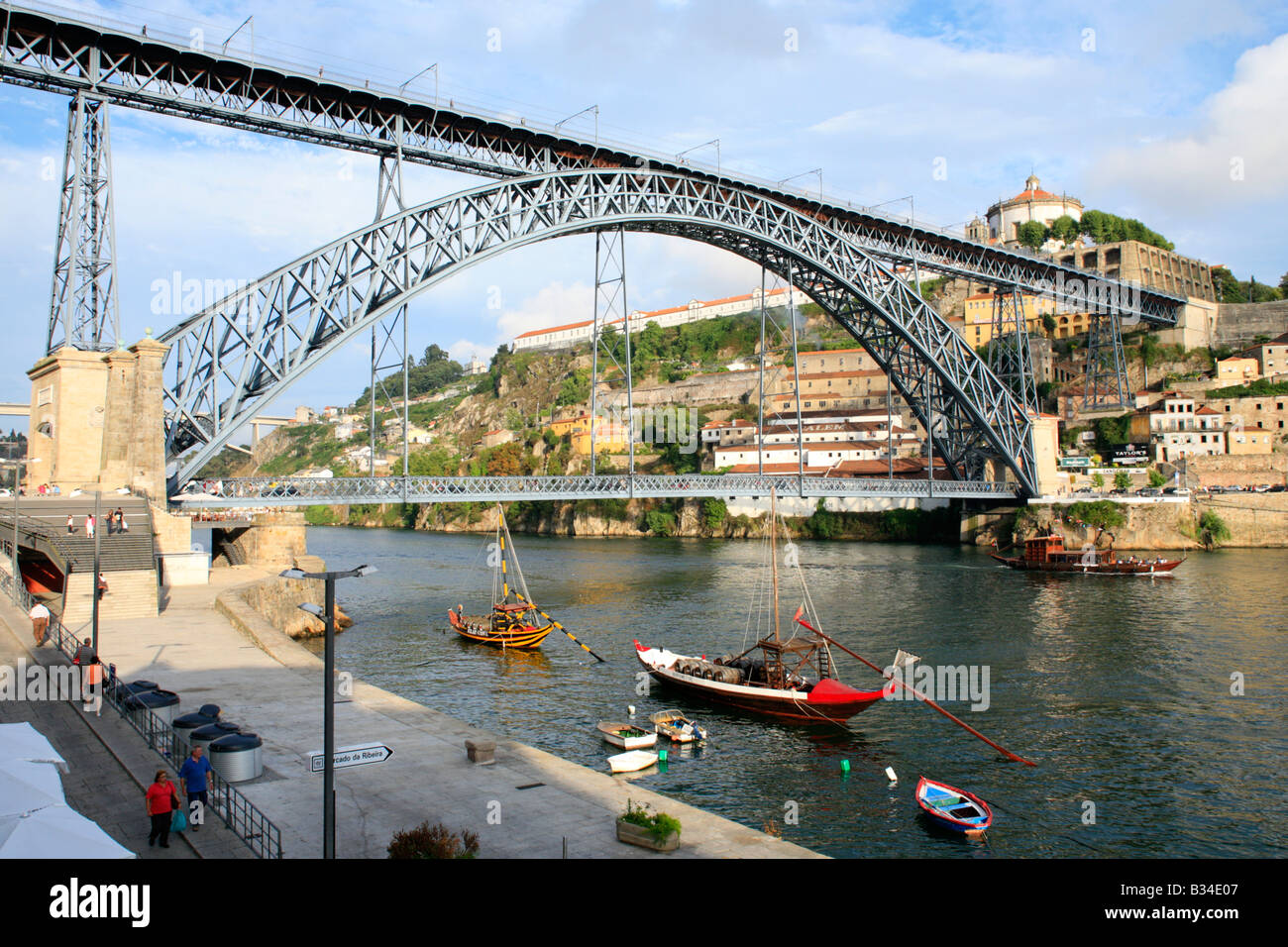 Ponte dom luis i bridge patrimonio mondiale dell'unesco immagini e ...