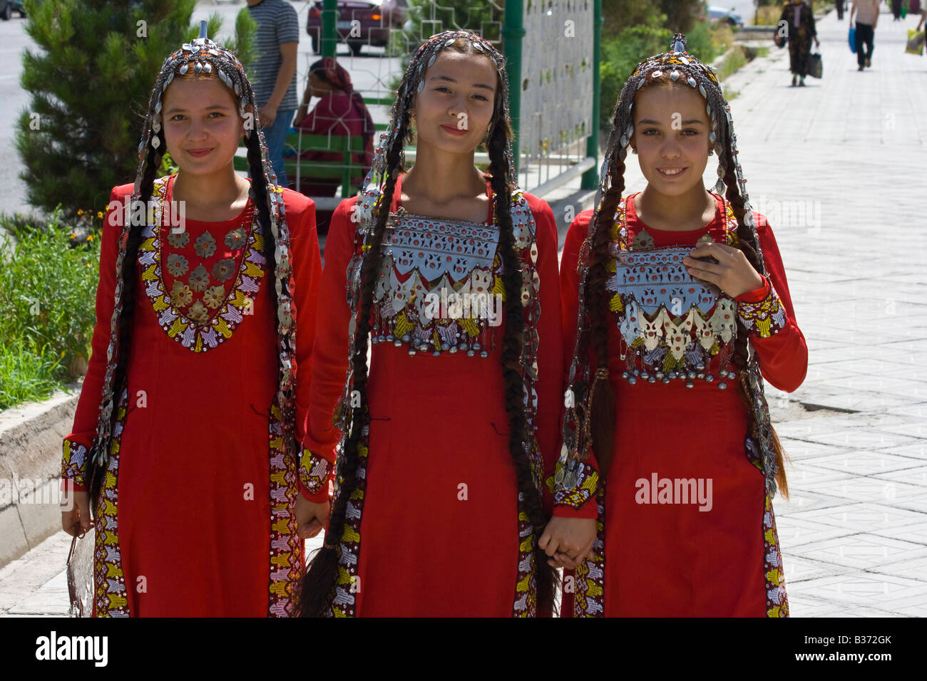Turkmenistan young women people immagini e fotografie stock ad alta ...