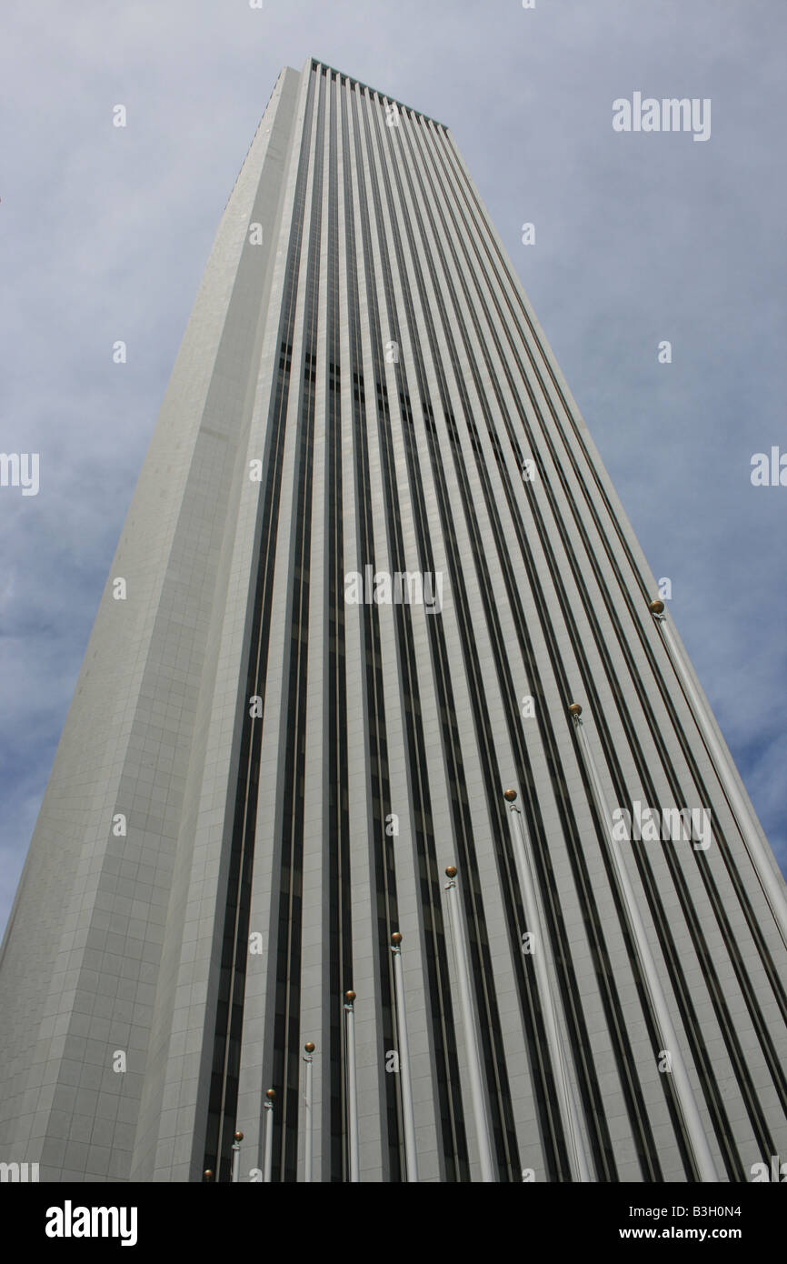 Chicago aon center immagini e fotografie stock ad alta risoluzione - Alamy