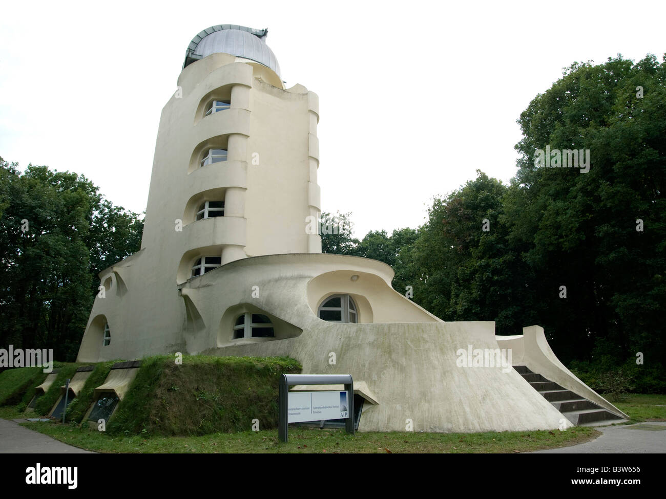 Einstein tower potsdam immagini e fotografie stock ad alta risoluzione ...