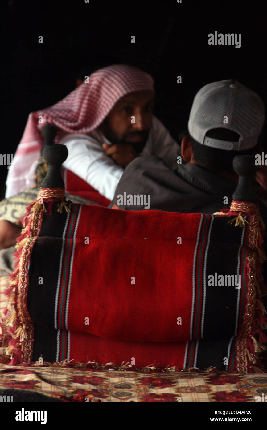 Bedouin carpet immagini e fotografie stock ad alta risoluzione - Alamy