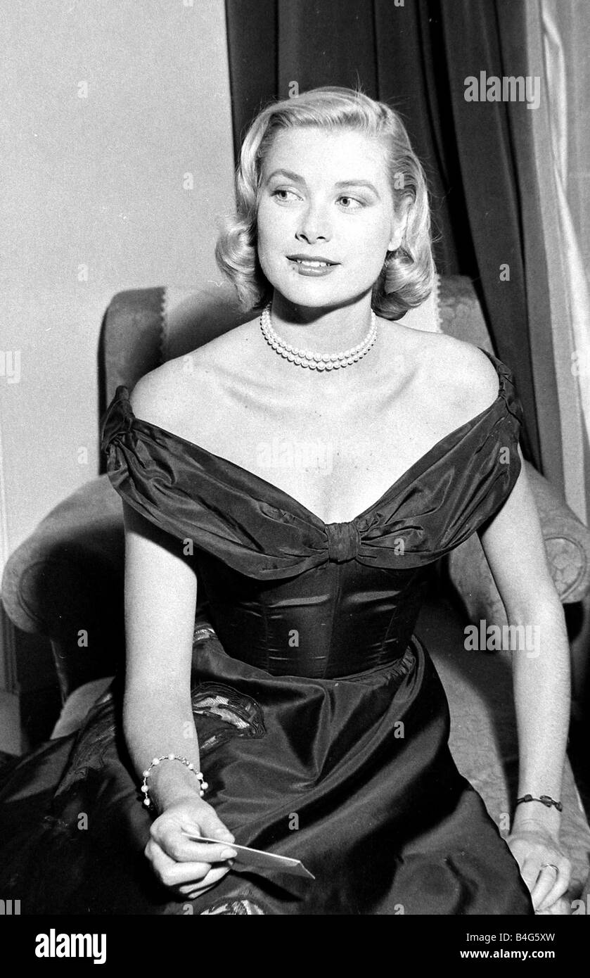 L'attrice di Hollywood Grace Kelly durante la sua intervista con il ...