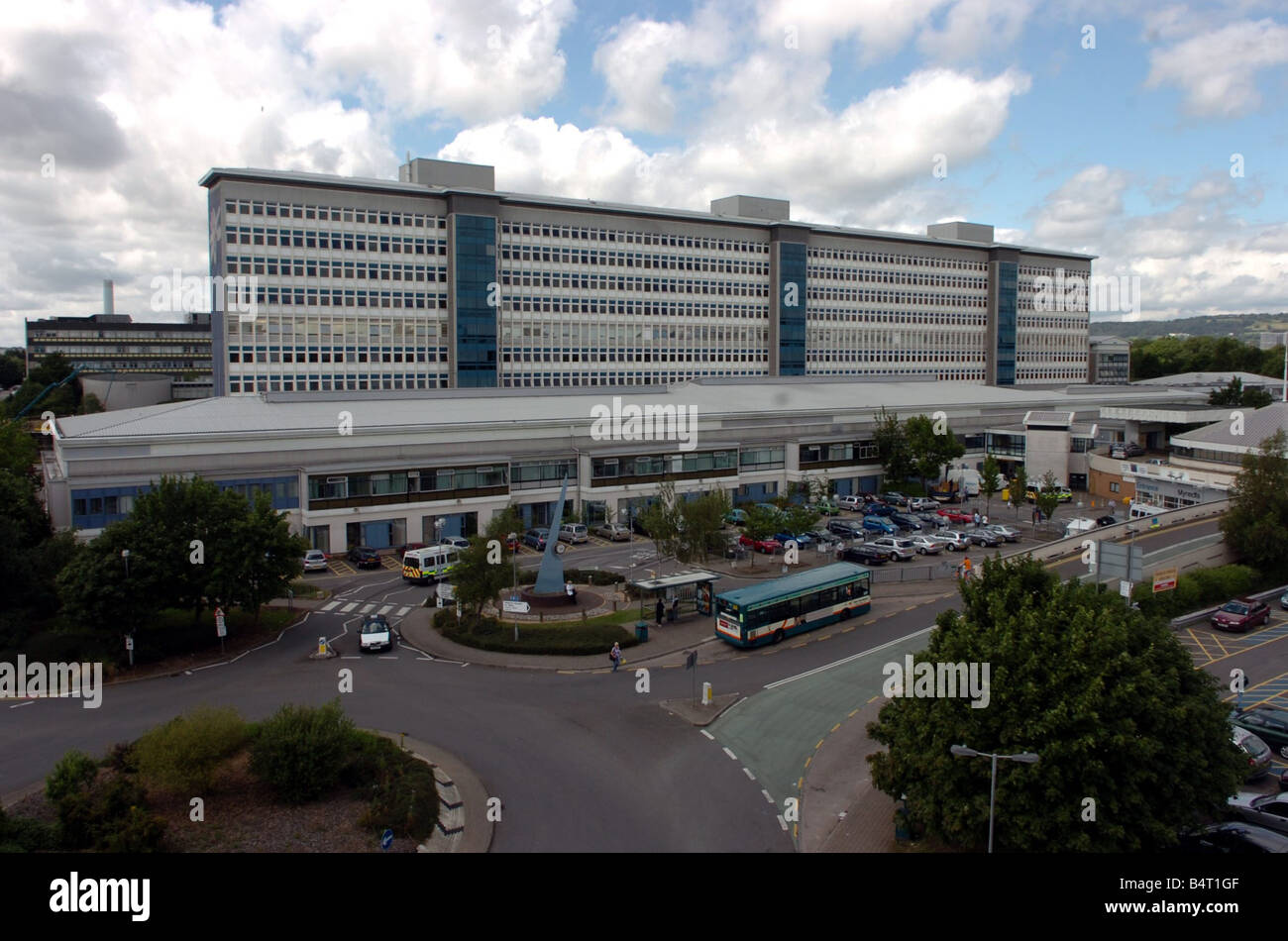 University hospital of wales immagini e fotografie stock ad alta ...
