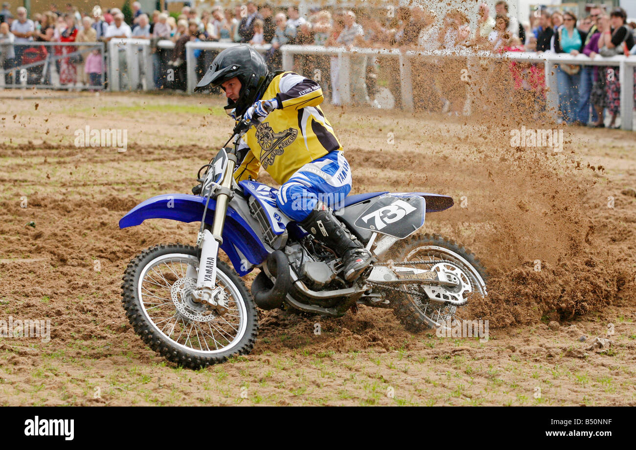 Display di motocross immagini e fotografie stock ad alta risoluzione ...