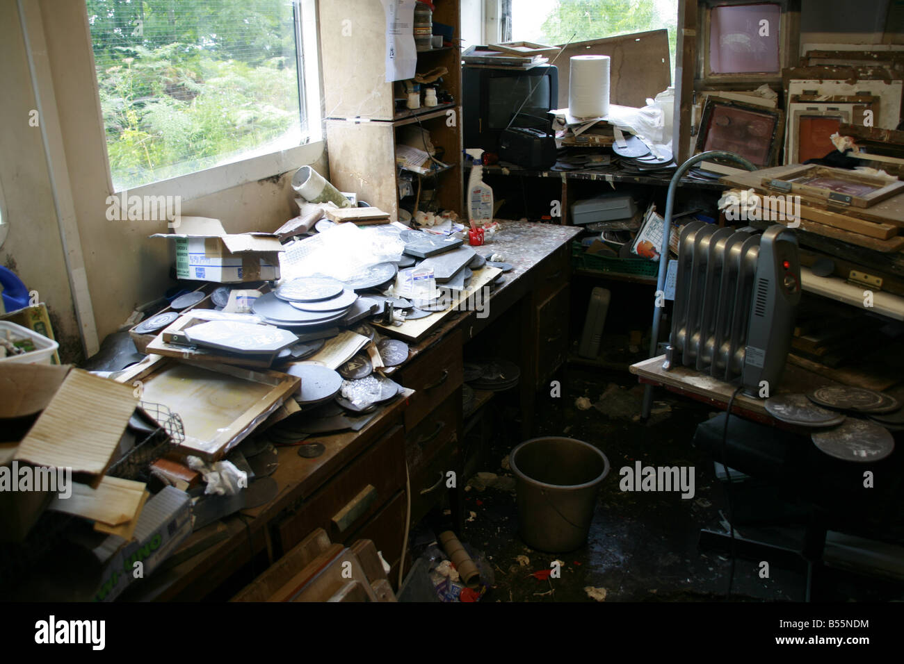 Untidy work shed immagini e fotografie stock ad alta risoluzione - Alamy