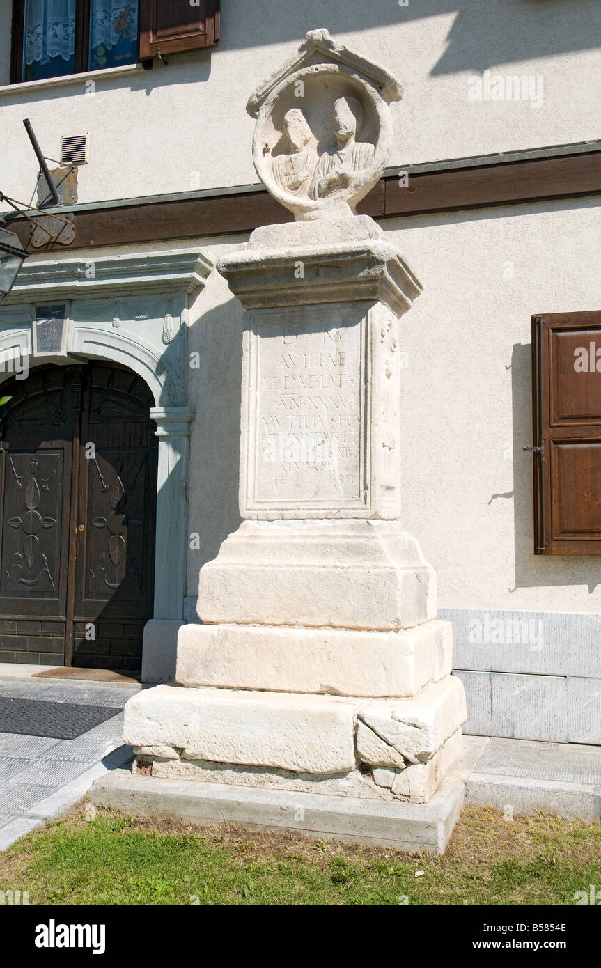 Stele di roma immagini e fotografie stock ad alta risoluzione - Alamy