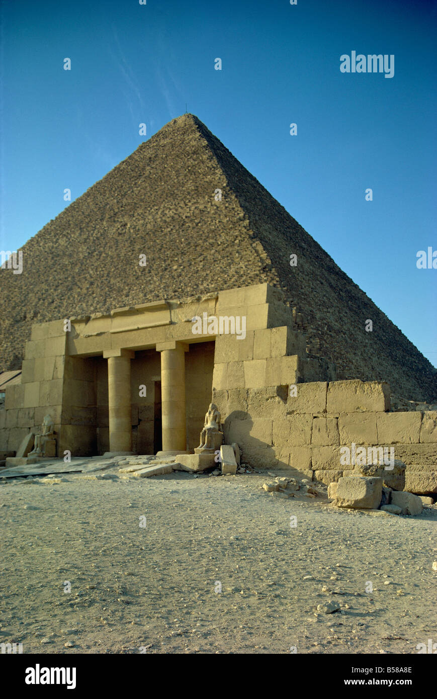 La piramide di cheope immagini e fotografie stock ad alta risoluzione ...