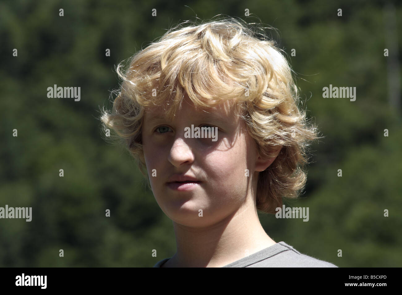 Italian teen boy immagini e fotografie stock ad alta risoluzione - Alamy